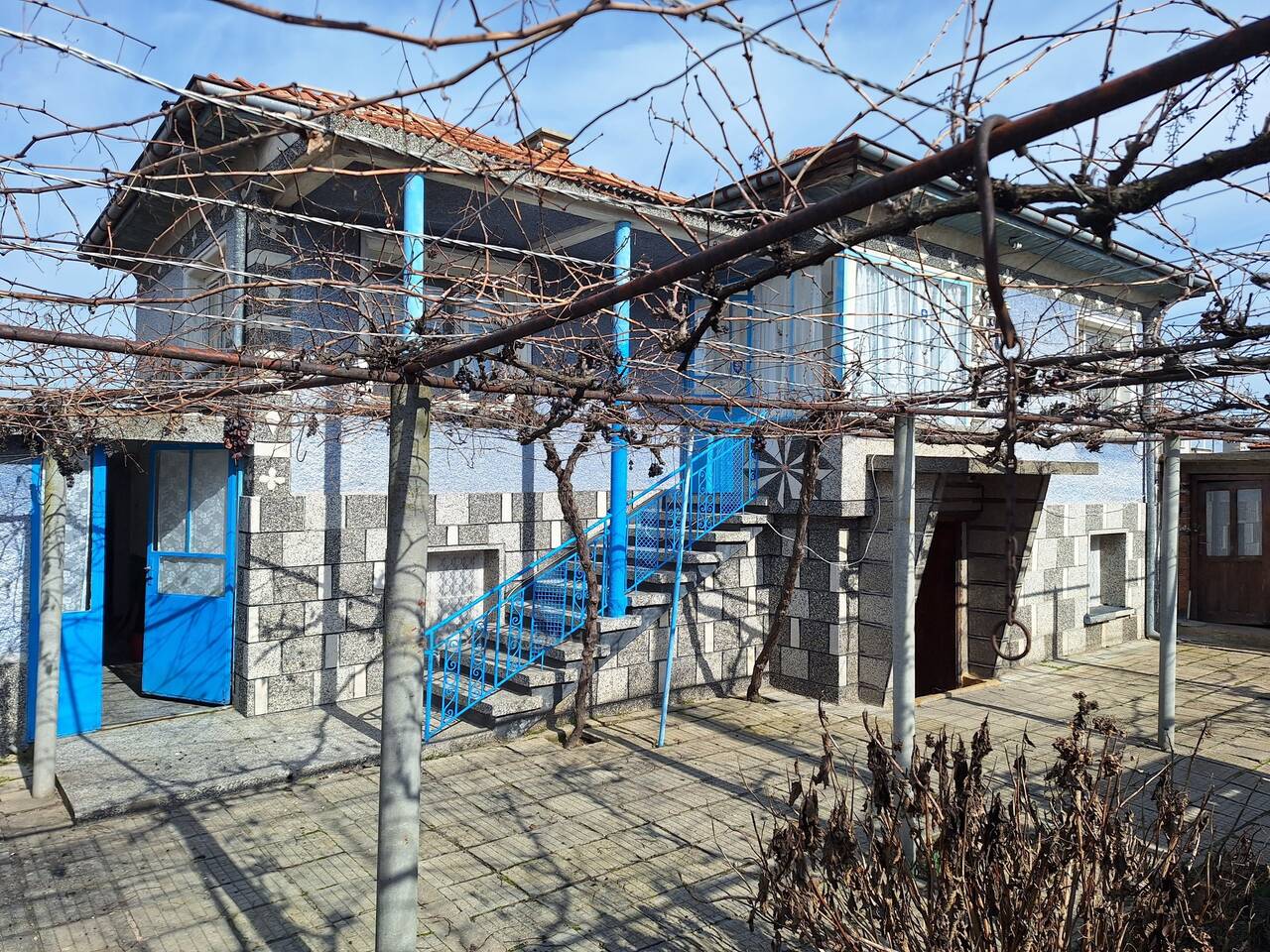 Къща в град Раковски Едноетажна къща 120 кв.м РЗП 800 кв.м двор | Къщи ...