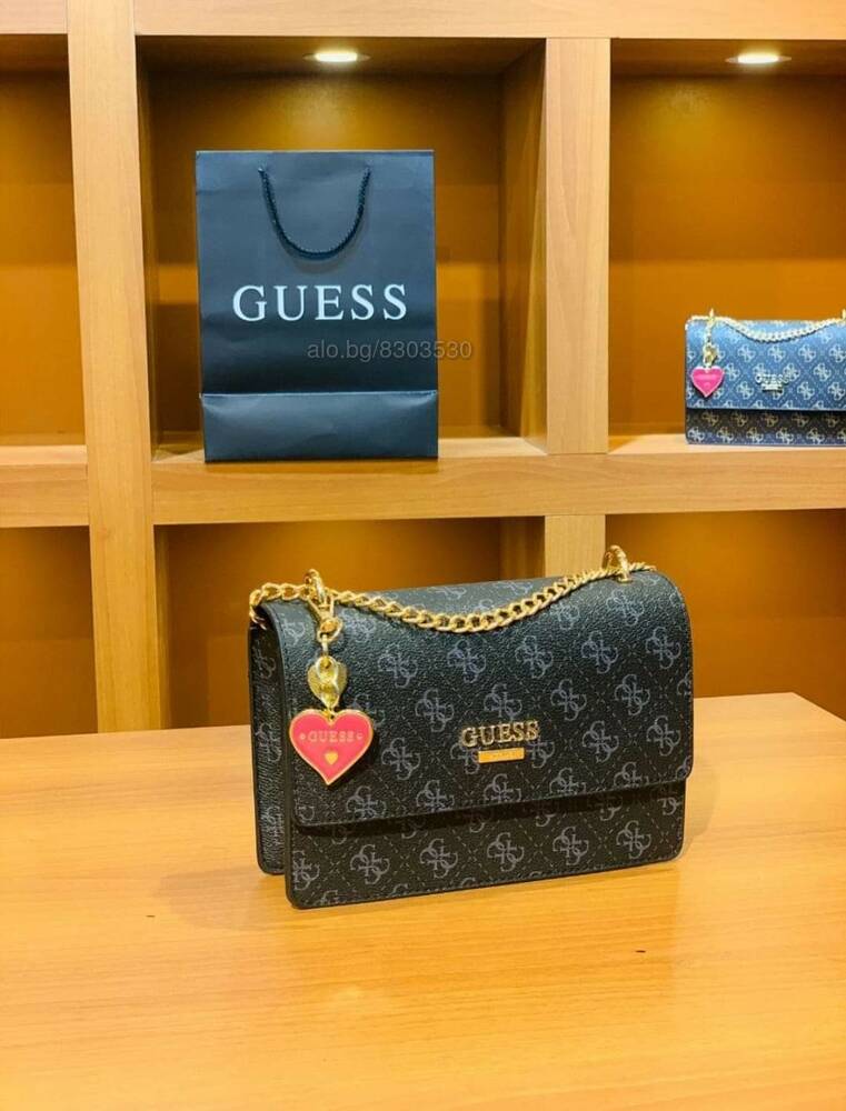 Дамски чанти Guess в 3 цвята | Аксесоари | София •За информация и ...