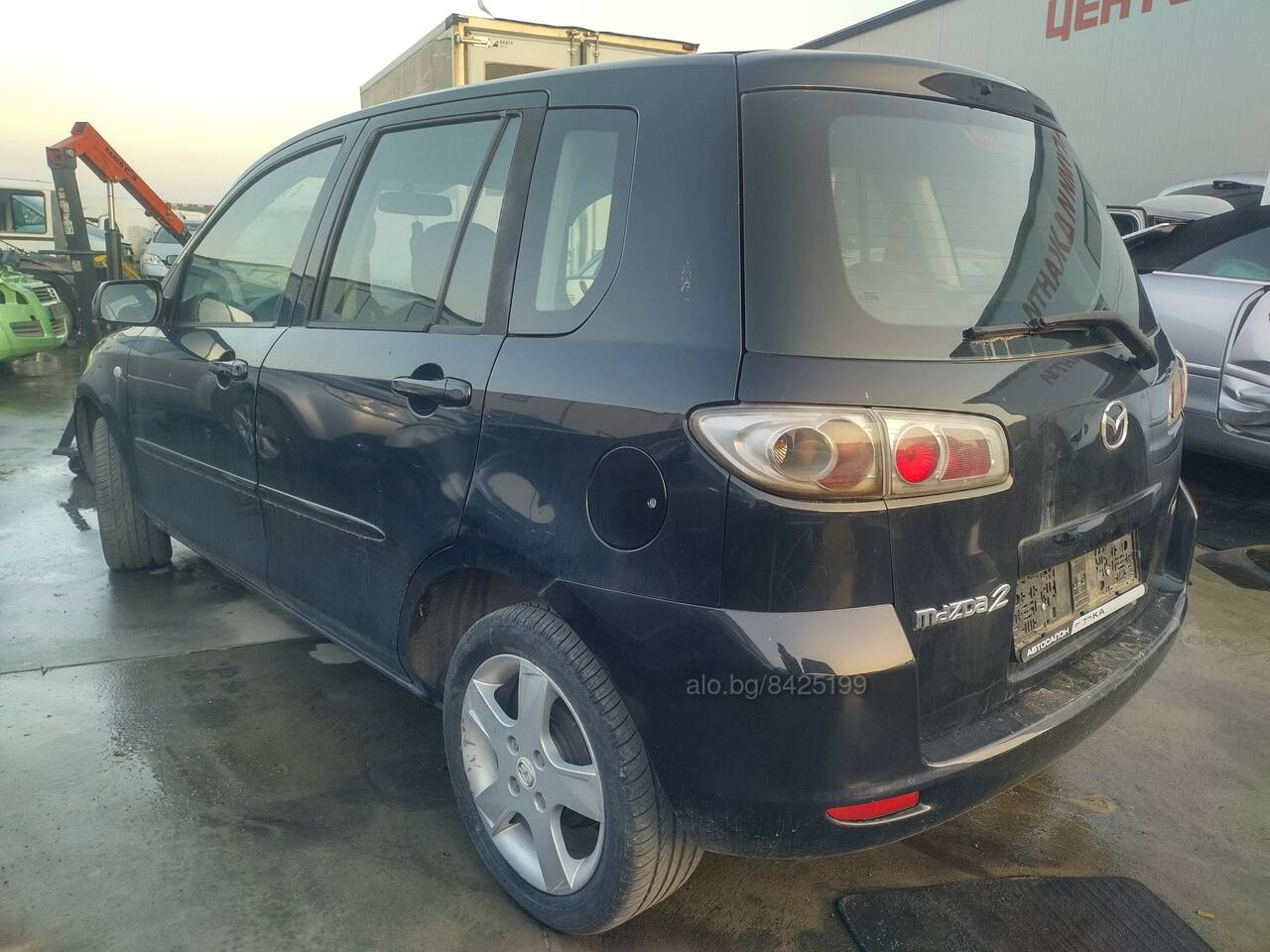 Мазда 2 mazda 2 на части Mazda 2 10 к.с. Хечбек Бензин 2006 год. Ръчни ...
