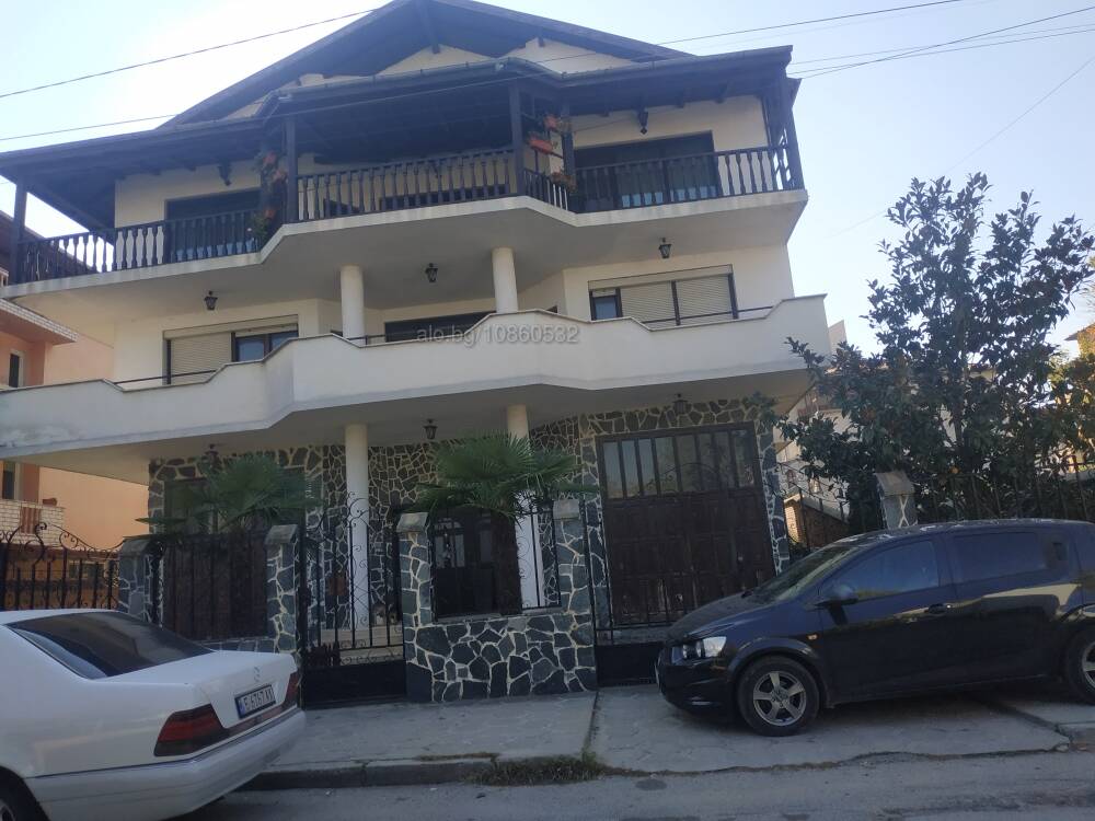 Публична продан от ЧСИ на Парцел с къща в гр. Петрич гр. Петрич ул ...