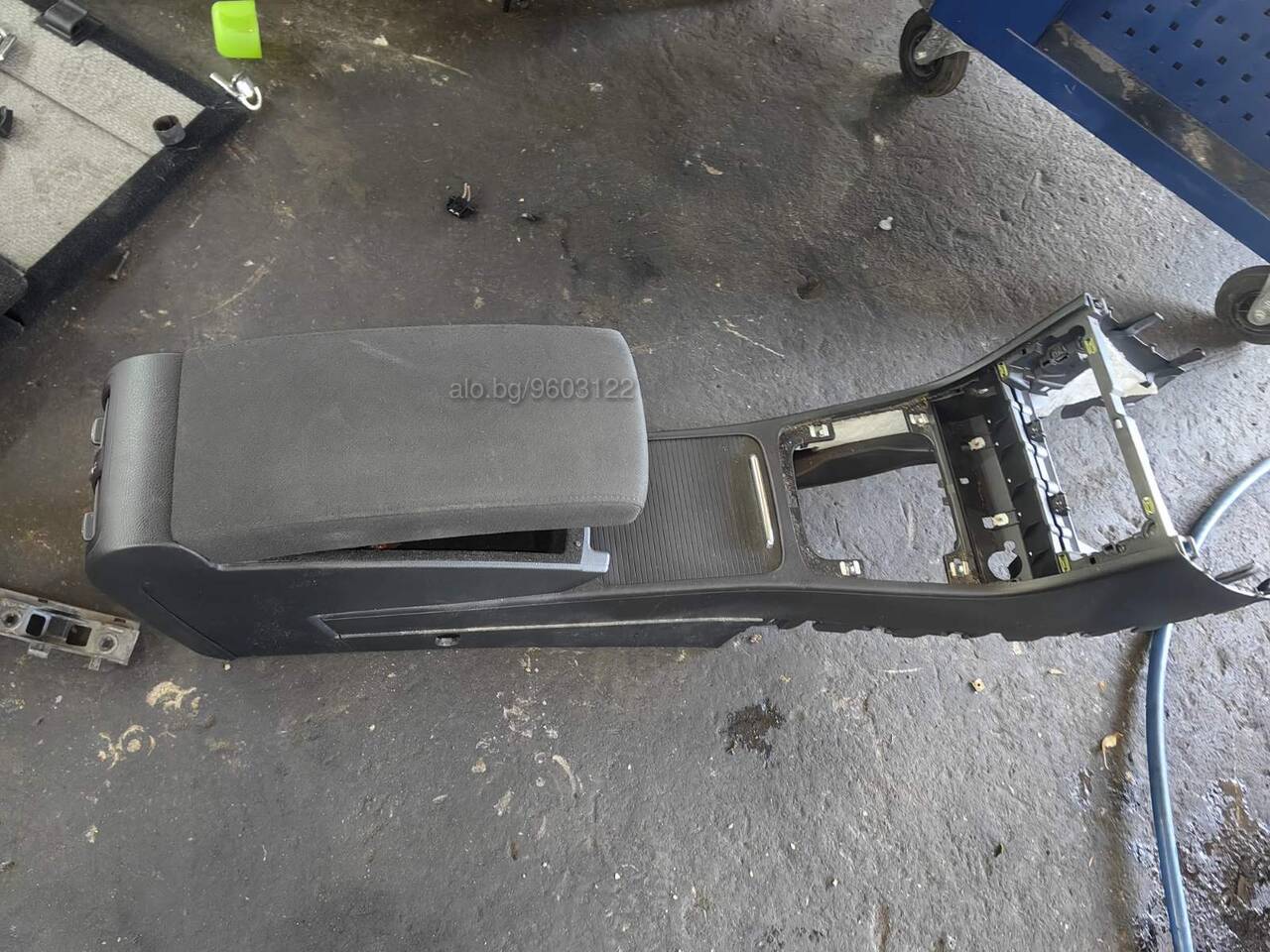Комплект подлакътник Vw Passat B6 Аксесоари | Резервни части ...