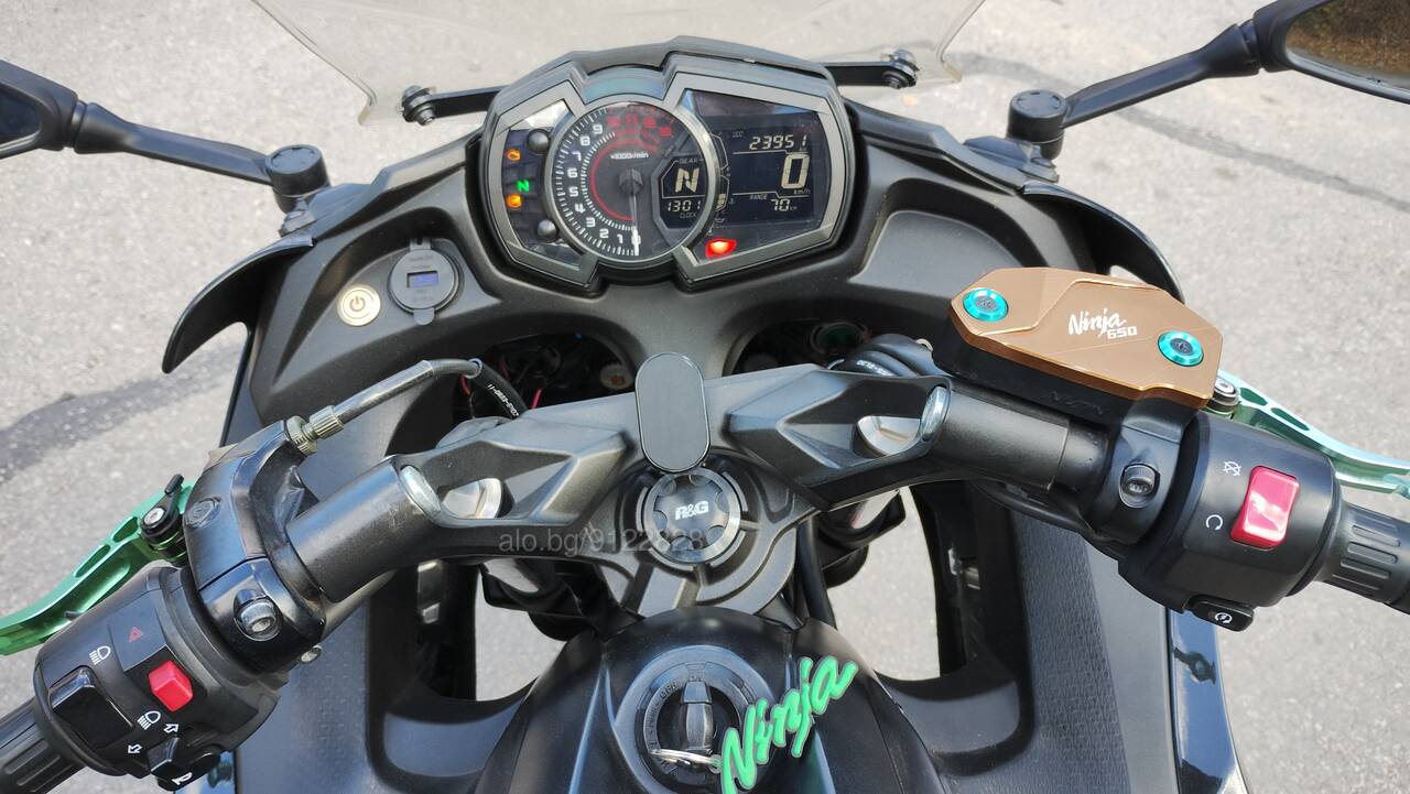 Kawasaki Ninja EX650 Kawasaki Ninja 650 куб. см Пистов мотор Бензинов 4 ...