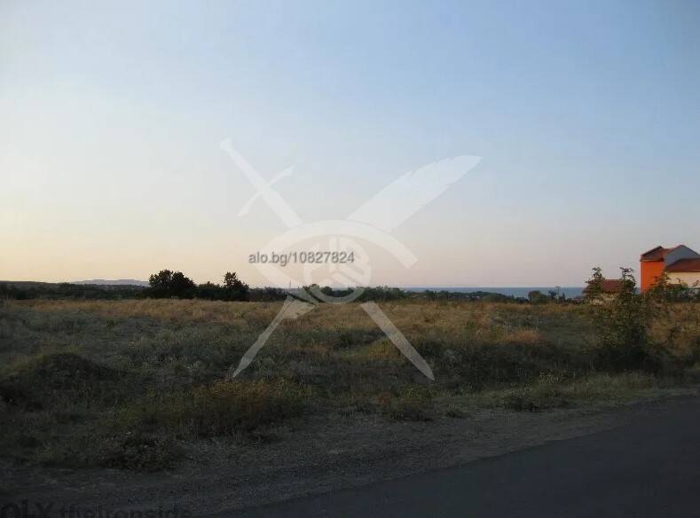 Парцел в град Царево 95328 Продажба 2000 кв.м Не е в регулация Без ток ...