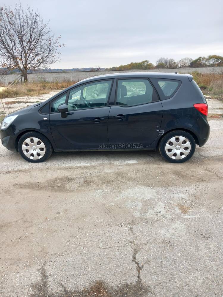 Opel Meriva B 1,4 black 2012/Опел Мерива B 1,4 бензин на части Други ...