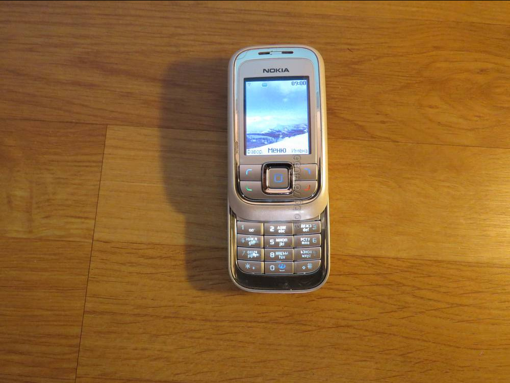 Плъзгащ телефон, телефон слайд с копчета NOKIA 6111, НОКИА 6111- 2005г ...
